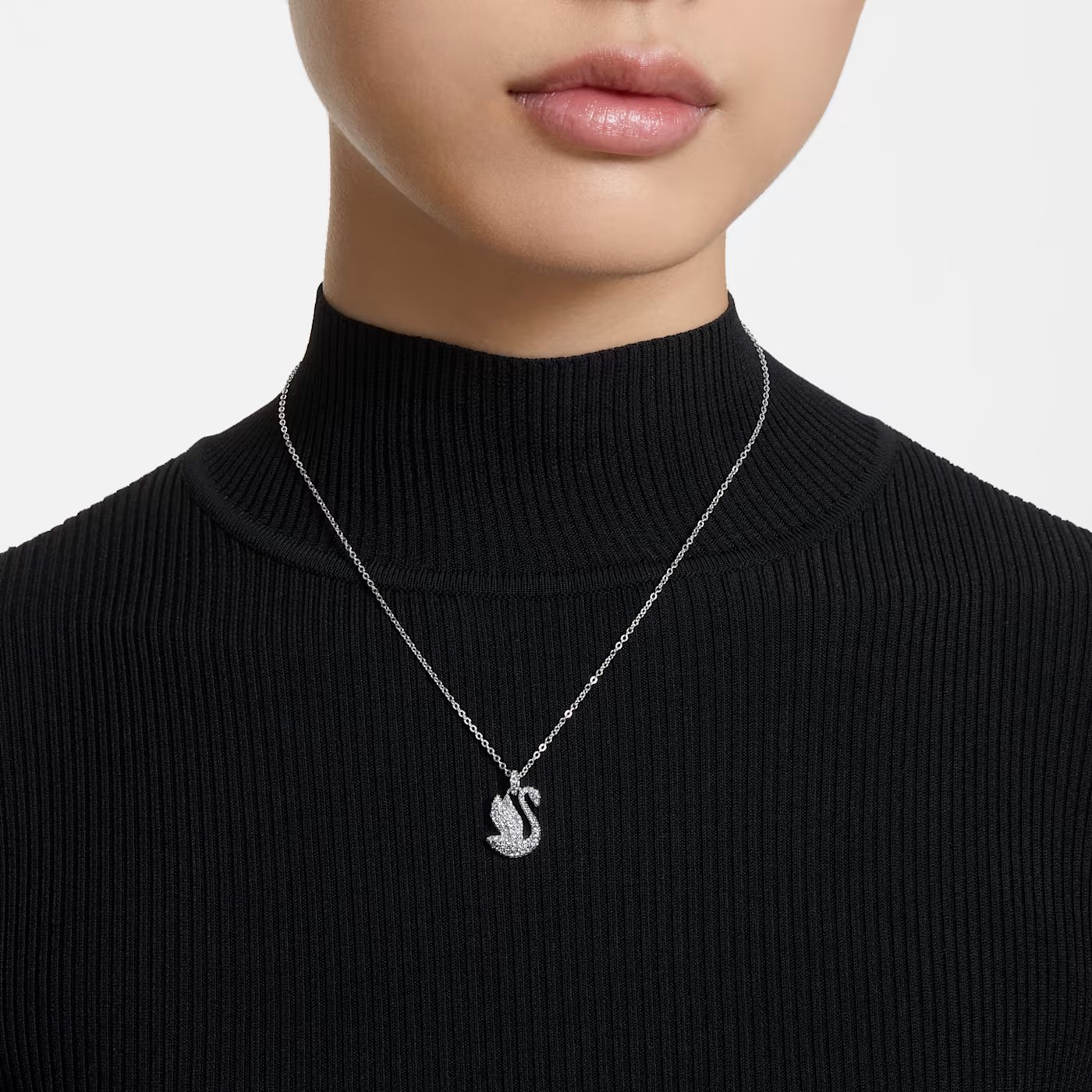 Bybest Shop - Swarovski Iconic Swan pendant